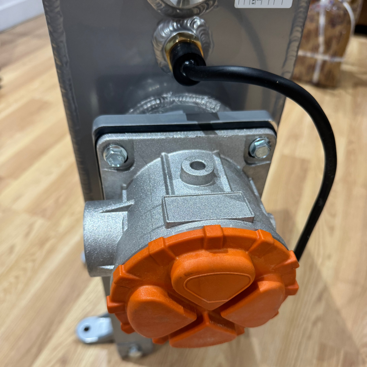 Hydraulic Oil Tank - Cooler - Fan – Mixer Truck LTD